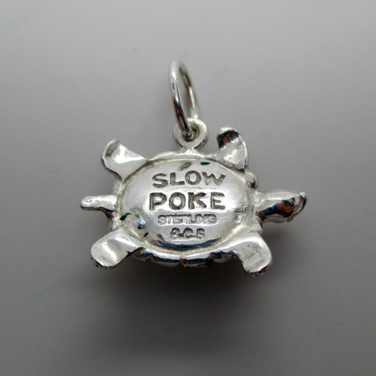Slow Poke Turtle Charm – Brocosi